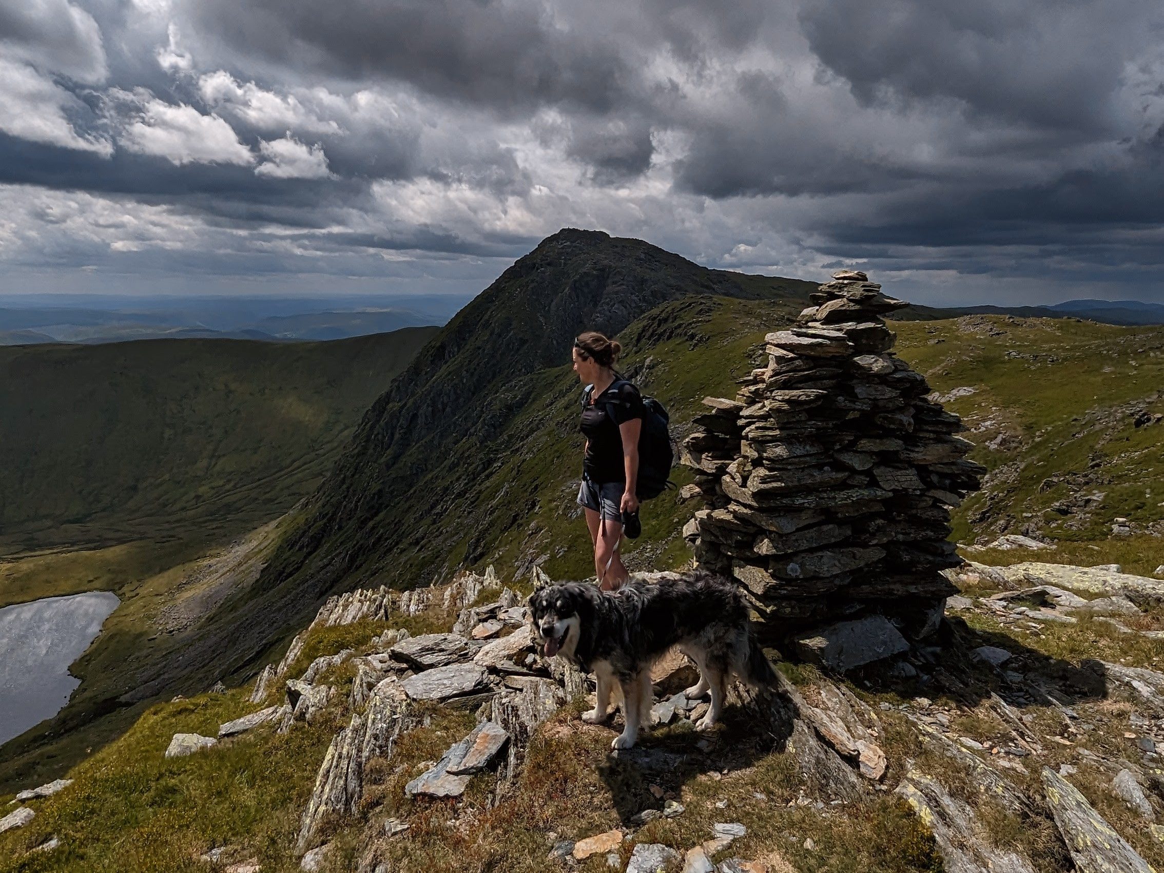 Aran Fawddwy Walk – NEARLY UPHILL – GREAT WALKS IN NORTH WALES & MORE!