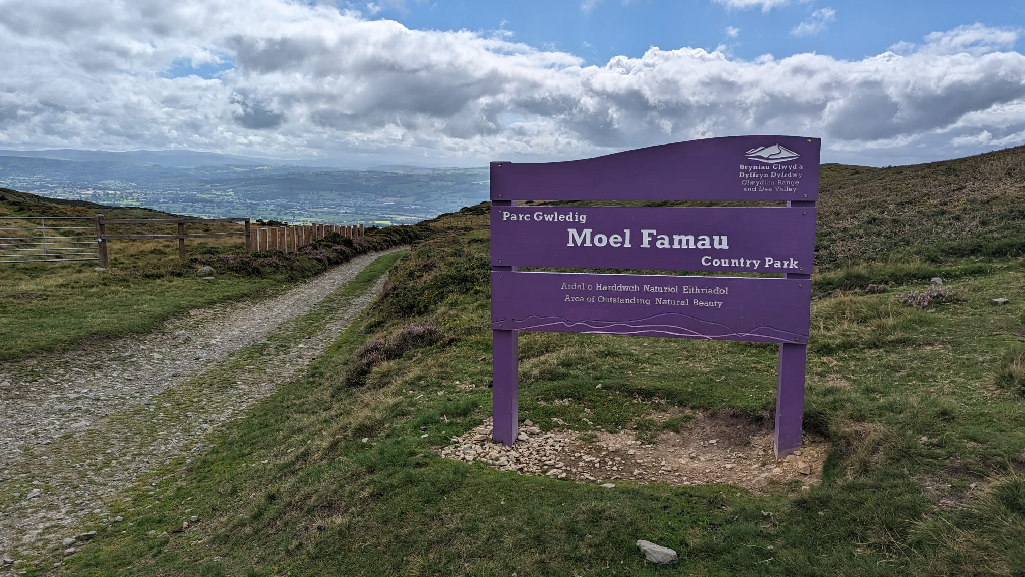 How high is Moel Famau? (and other FAQ’s about this popular Clwydian ...