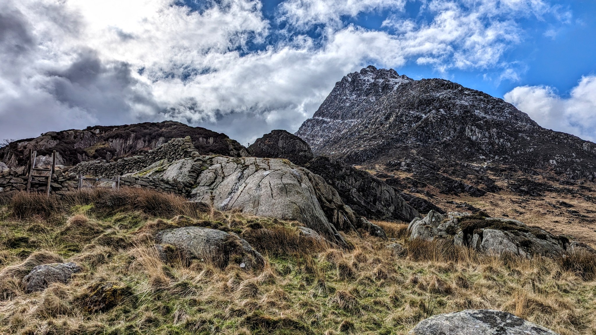 Y Foel Goch Circular Walk from Capel Curig – NEARLY UPHILL – GREAT ...
