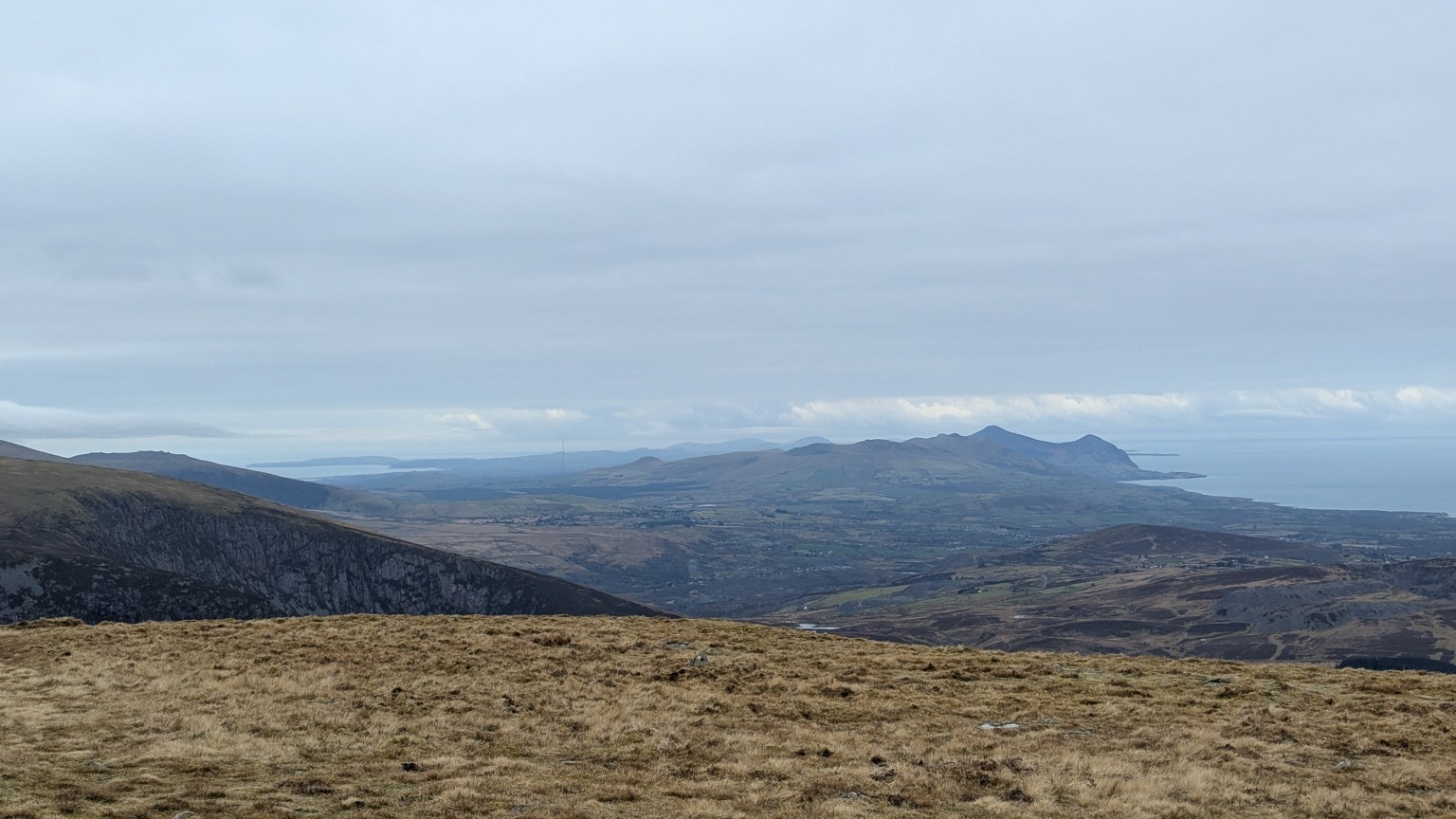 Moel Eilio Circular Walk from Llanberis – Epic Views! – NEARLY UPHILL ...